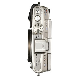 Olympus Mirrorless SLR E-PL6 Body Only (Silver) - International Version