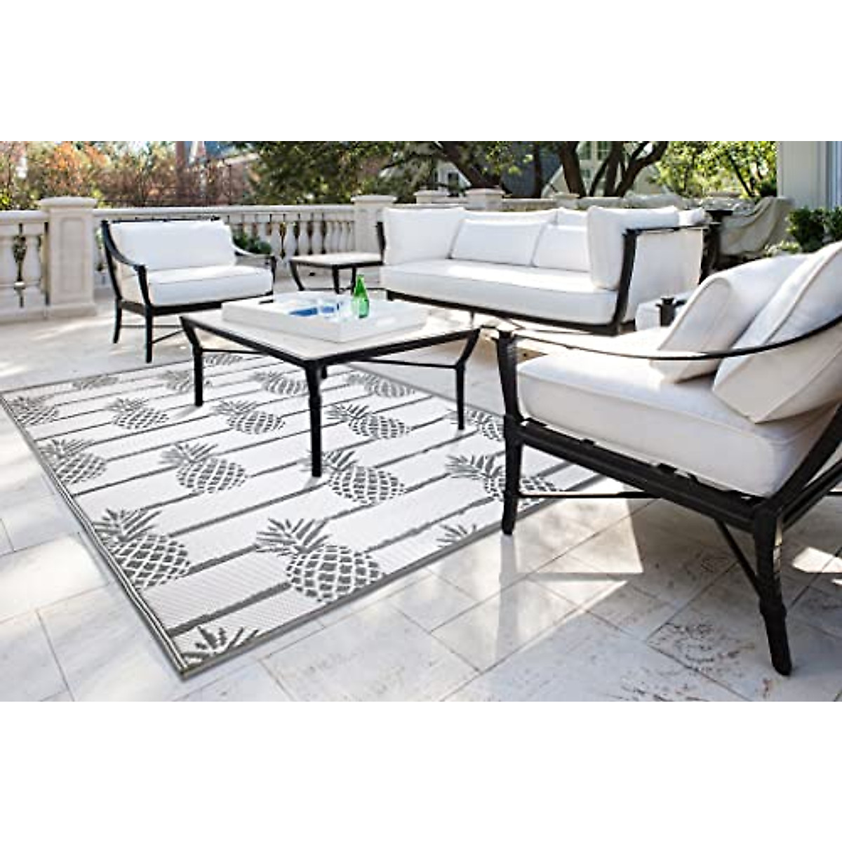 Healthy Choices Outdoor Area Rug - 4 x 6 ft - Waterproof, Fade Resistant, Reversible, Premium Recycled Plastic, Lightweight Floor Mat for RV, Patio, Deck, Picnic, Beach, Trailer, Camping - Silver