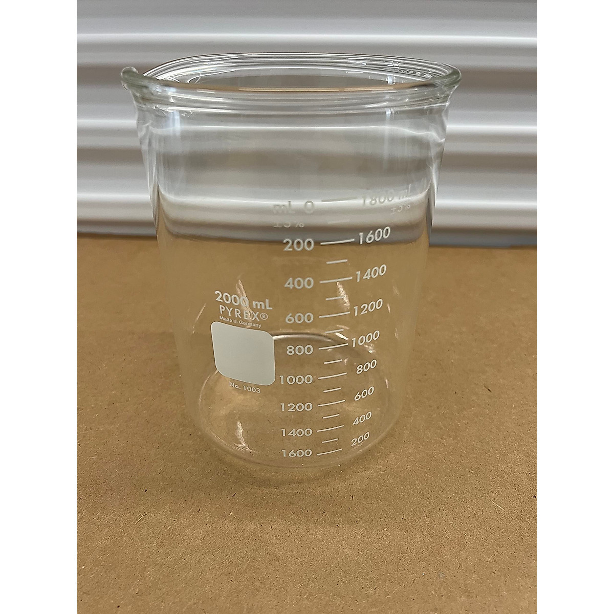 PYREX Heavy Duty Griffin 1003 2L Beaker Double Scale Graduated; Each