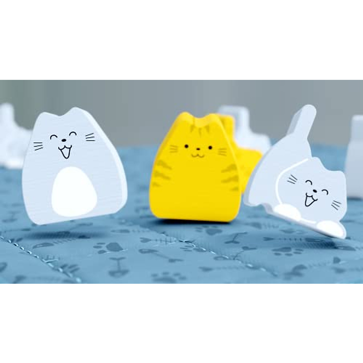 Smirk & Dagger BOOP: Adorable 2 Player Strategy Board Game, with 32 Cat and Kitten Pieces, Makes a Great Gift for Couples, Family, Adults and Kids Ages 10 and Up