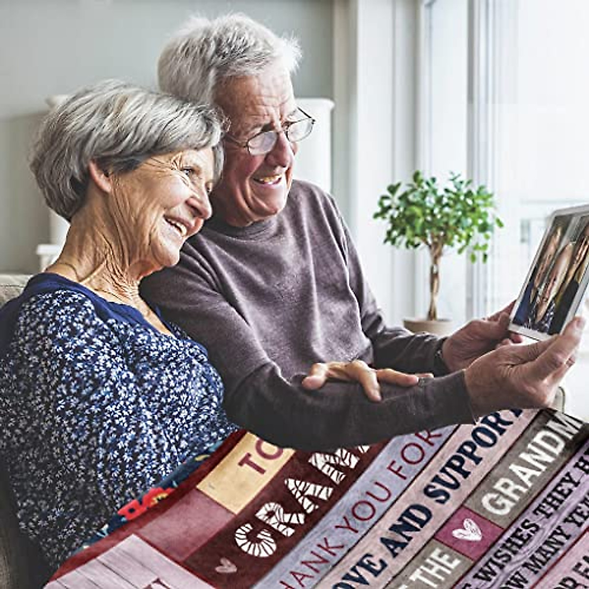 Grandma Gifts Throw Blanket 60"X50" - Mothers Day Birthday Gifts for Grandma - Gigi Gifts for Grandma - Nana Gifts from Grandkids - Best Grandma Gifts for Grandma from Granddaughter Grandchildren