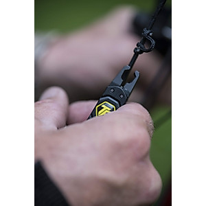 Tru-Fire Patriot Flex Archery Compound Bow Release - Adjustable Black Wrist Strap