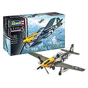 Revell 03944 - P-51D Mustang 1: 32 Scale