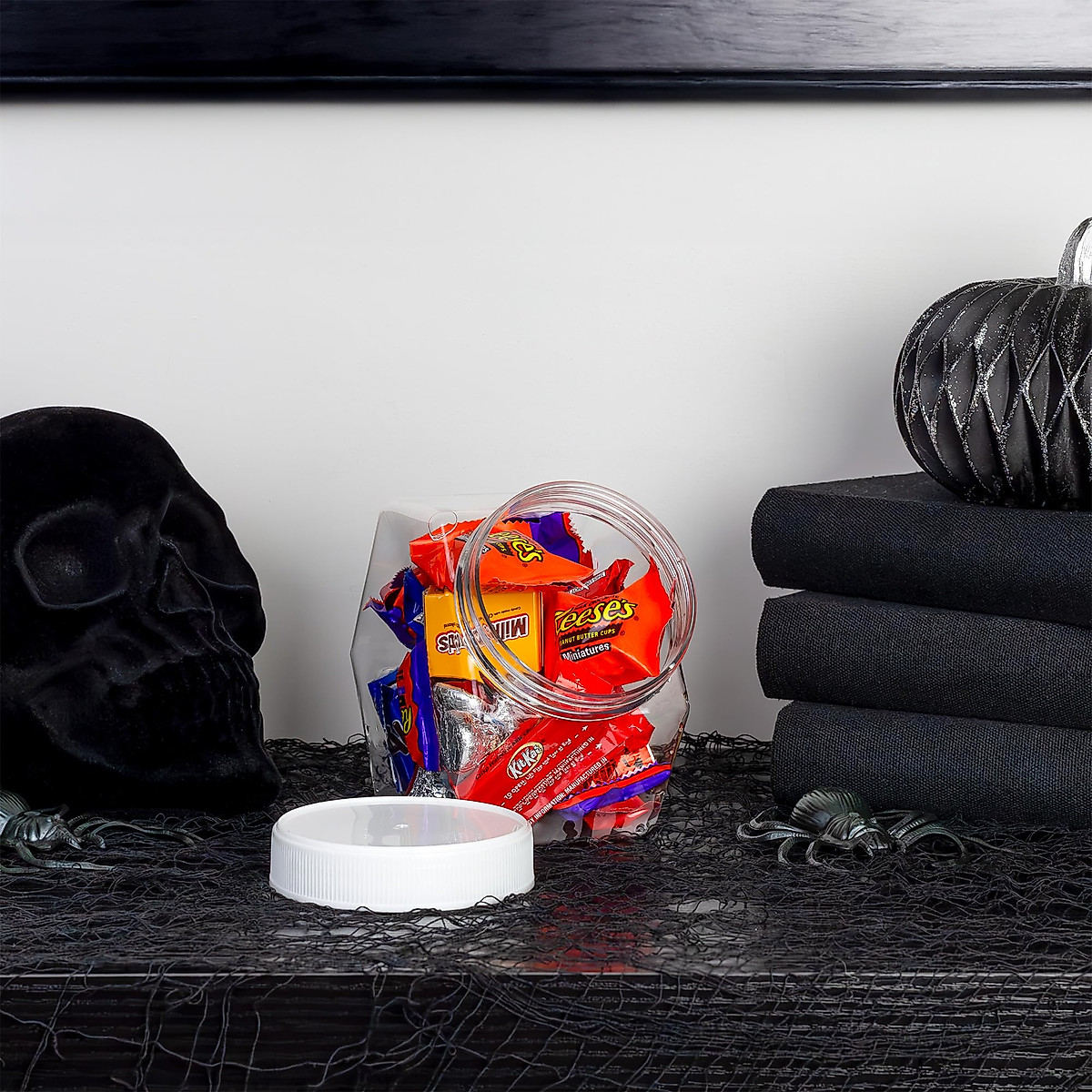 Cornucopia Plastic Hexagon Shaped Jars (4-Pack, 30oz); Value Pack of Containers for Snacks, Gifts and Storage, 2 1/2 Cup Capacity, 5 x 5 x 3 Inches