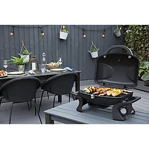 George Foreman Portable Gas BBQ with Integrated Thermostat, Black, Lightweight & Compact, Steel Body & Automatic Ignition, Gas Barbecue, GFSBBQ1