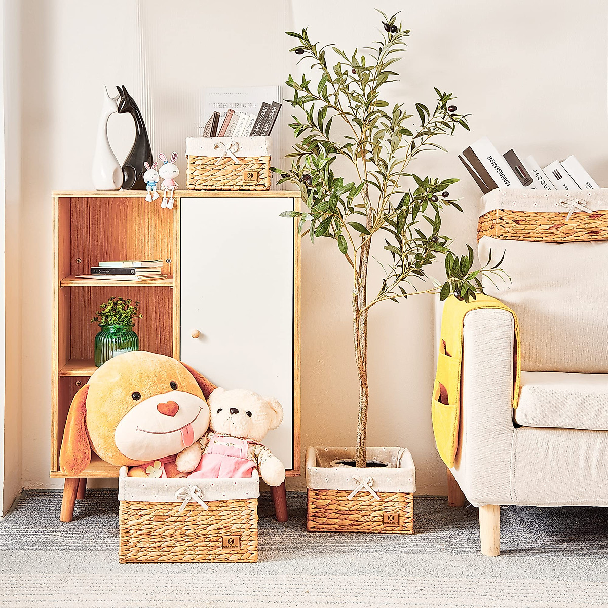 QH & Garden Hand-Woven Water Hyacinth Storage Baskets for Organizing,Decorative Square Wicker Basket with Detachable Liner,Natural Seagrass Woven Organizer Baskets for Shelves(set of 3)