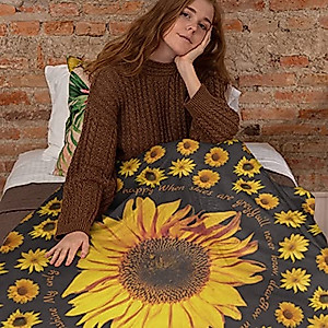 LFMU Sunflower Flannel Fleece Blanket Sunflower Ultra Soft Bright and Cheerful Sunflower Throw Blanket for Birthday Christmas,Beautiful Sunflower Decor for Bedroom or Living Room 50" x 60"