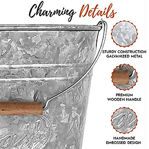 Autumn Alley Farmhouse Bathroom Trash Can - Rustic Galvanized Trash Can Bucket with Wooden Handle for Rustic Bathroom, Farmhouse Kitchen, Country Home Décor, 7 Liters, Galvanized Grey