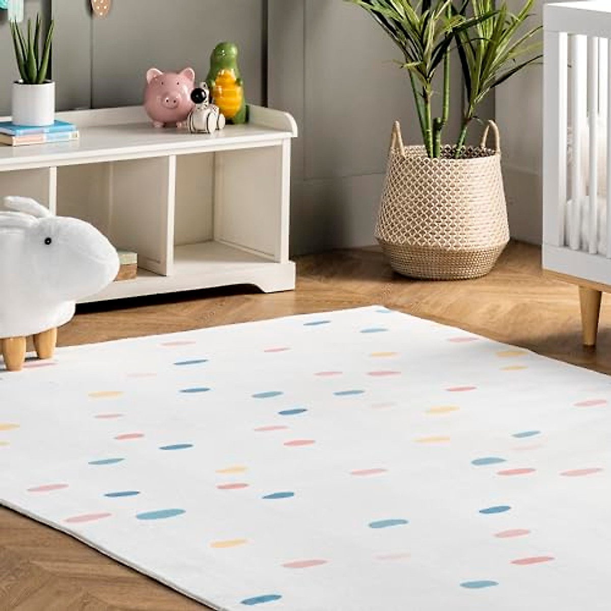 nuLOOM Calla Kids Polka Dot Nursery or Playroom Area Rug, 4x6, Multi