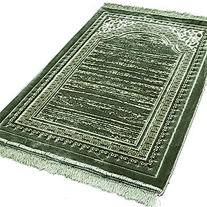 Modefa Turkish Islamic Prayer Rug - Comfortable Muslim Praying Mat for Men & Women - Soft Velvet Janamaz Praying Carpet - Ramadan or Eid Gift - with Kufi Prayer Cap - Lux Plush Regal (Light Green)