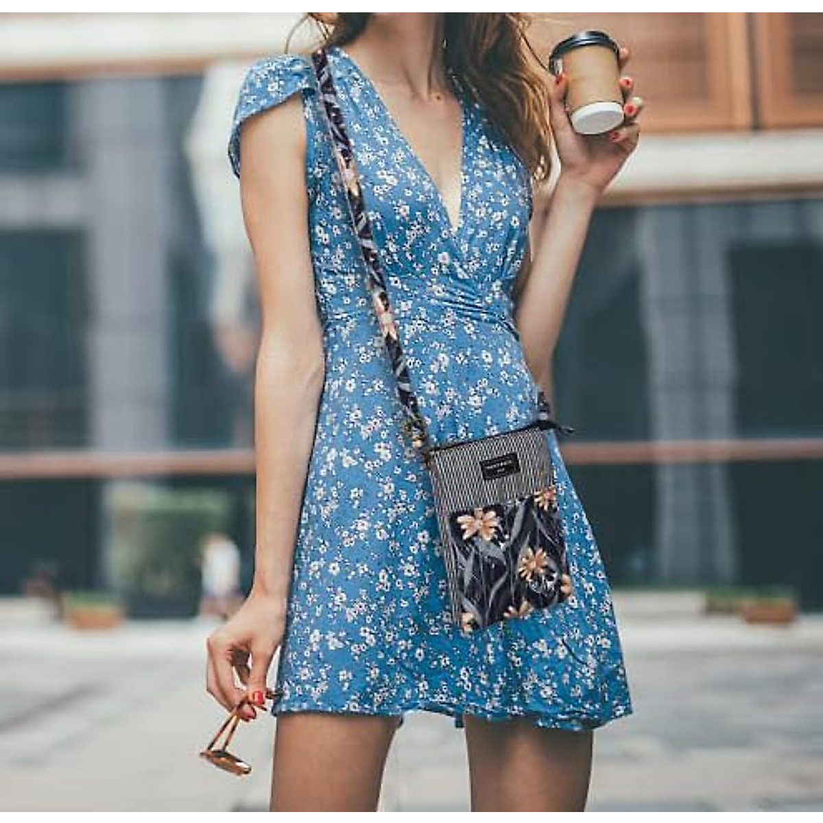 LassZone Womens Small Crossbody Bag Cell phone Bag Floral Pattern Ladies Small Handbag Wallet 5 Pockets Shoulder Bag Messenger Bags