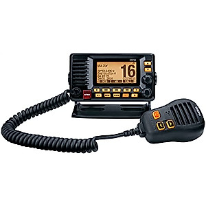 Uniden UM725BK Marine VHF Radio, All USA, Canada, and Int'l. Marine Channels, 1Watt/25Watt Transmit Power, Largest LCD Screen in Class, NOAA Weather Channels w/Alerts, Speaker Mic, IPX8 Waterproof.