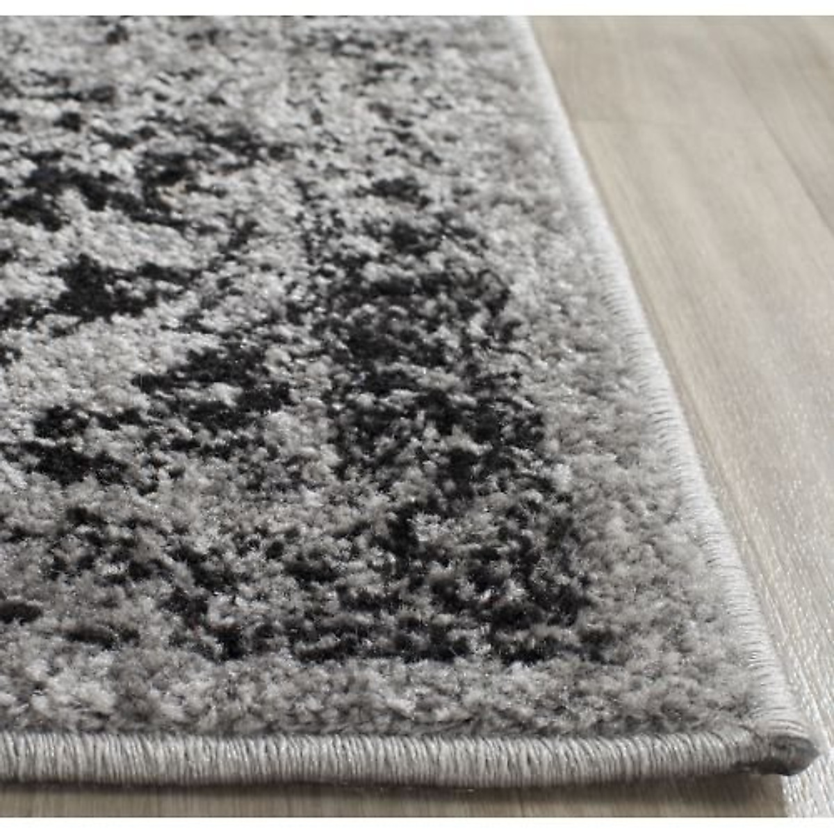 SAFAVIEH Adirondack Collection Area Rug - 9' x 12', Grey & Black, Oriental Distressed Design, Non-Shedding & Easy Care, Ideal for High Traffic Areas in Living Room, Bedroom (ADR109B)