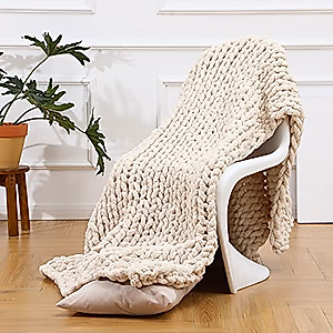 ZUIBESCHOS Chunky Knit Blanket Warm Chenille Yarn Throw Blanket 40x60 Inch Cozy Throw Yarn Blanket for Bed Home Decor Machine Washable Beige