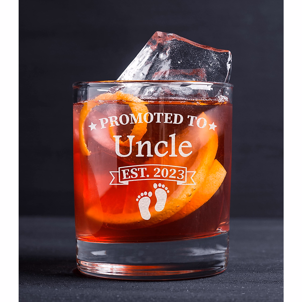 CARVELITA Promoted To Uncle Est 2023 - Uncle Whiskey Glass - 11oz Old Fashioned Bourbon Rocks Glass - Uncle Pregnancy Announcement - Gifts For First Time Uncle - Baby Reveal Gift For Brother