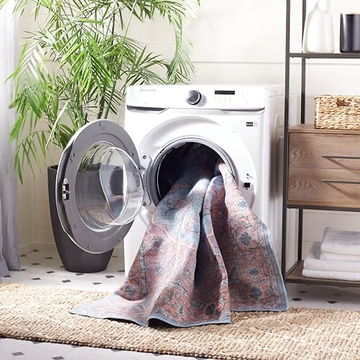 SAFAVIEH Serapi Collection Area Rug - 8' x 10', Blue & Orange, Boho Chic Design, Non-Shedding Machine Washable & Slip Resistant Ideal for High Traffic Areas in Living Room, Bedroom (SEP540M)