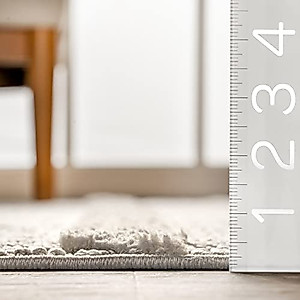 nuLOOM Elena Moroccan Lattice High/Low Tasseled Area Rug, 8x11, Beige