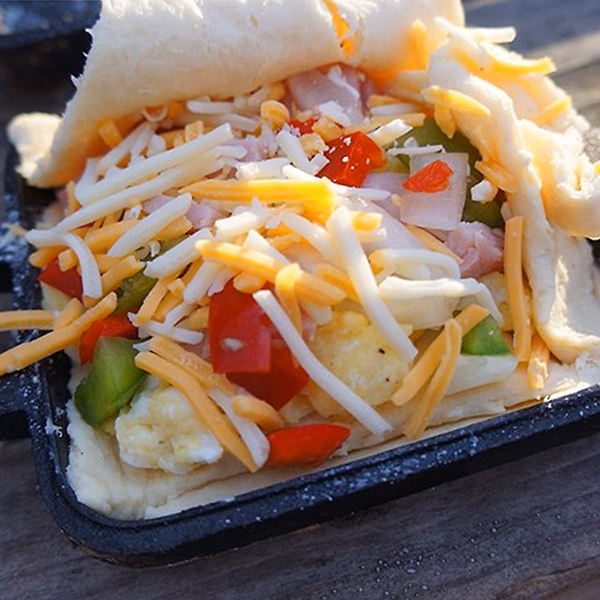 AILITOR Campfire Sandwich Maker Cast Iron Pack of 4 - Pudgy Pie Maker for Camping, Mountain Pie Cooker