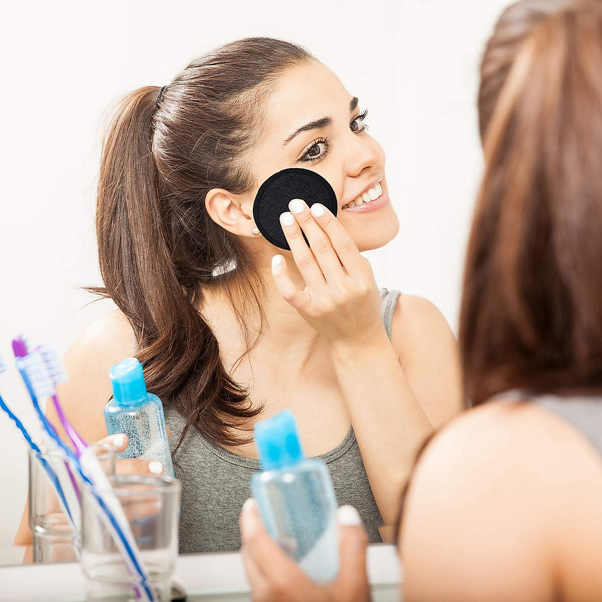 SIQUK 24 Pieces Reusable Cotton Rounds Black Makeup Remover Pads Layers Washable Organic Bamboo Cleansing Cloth Pads with Laundry Bag for Eye Makeup Remove Face Wipe