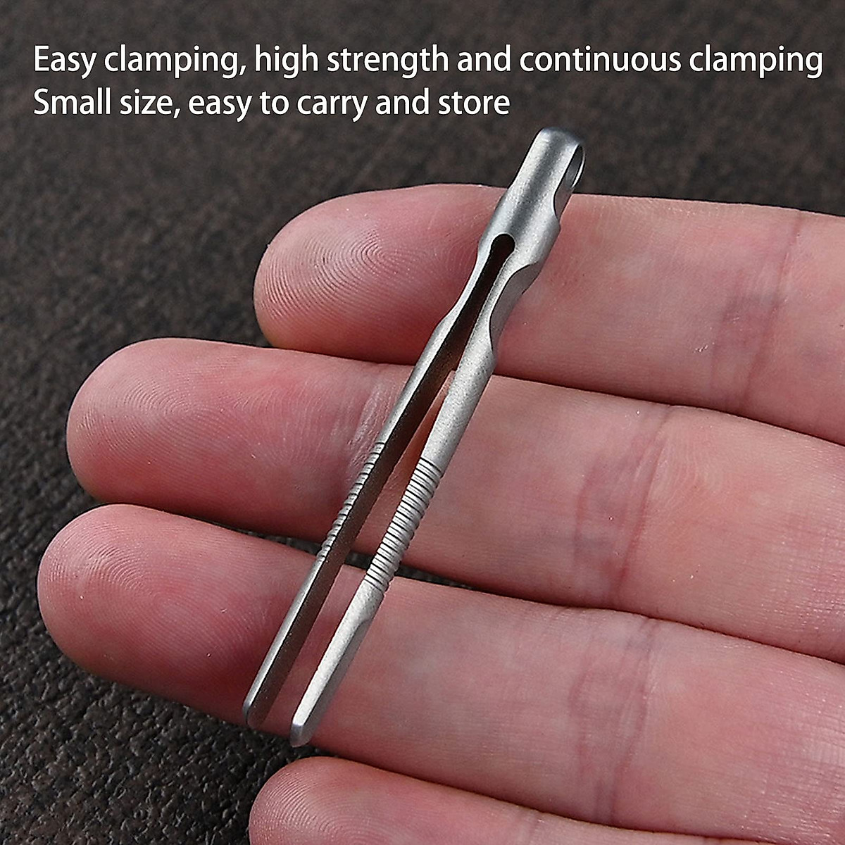 Mini Keychain Tweezer, EDC Mini Keychain Tweezer Alloy Portable TC4 Small Tweezer Outdoor Gadget Mini Tool