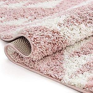 Well Woven Tribal Diamond Medallion Blush Pink Soft Shag Area Rug 5x7 (5'3"x7'3")