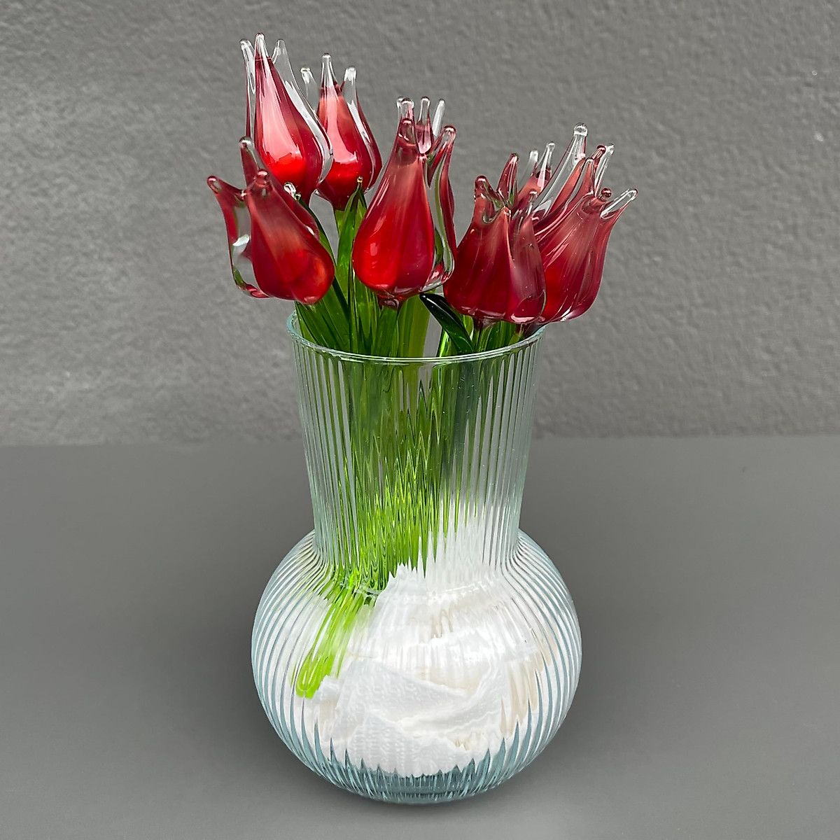 Red Glass Tulip Flower - Tulip Ornaments Figurine - Blown Flower Sculpture - Art Decor for Garden - Decoration for Plants - Flower Gifts