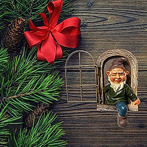 Garden Gnome Statue, Elf Out The Door Tree Hugger, Funny Garden Tree Decoration, Patio Yard Lawn Porch Decoration (Green)