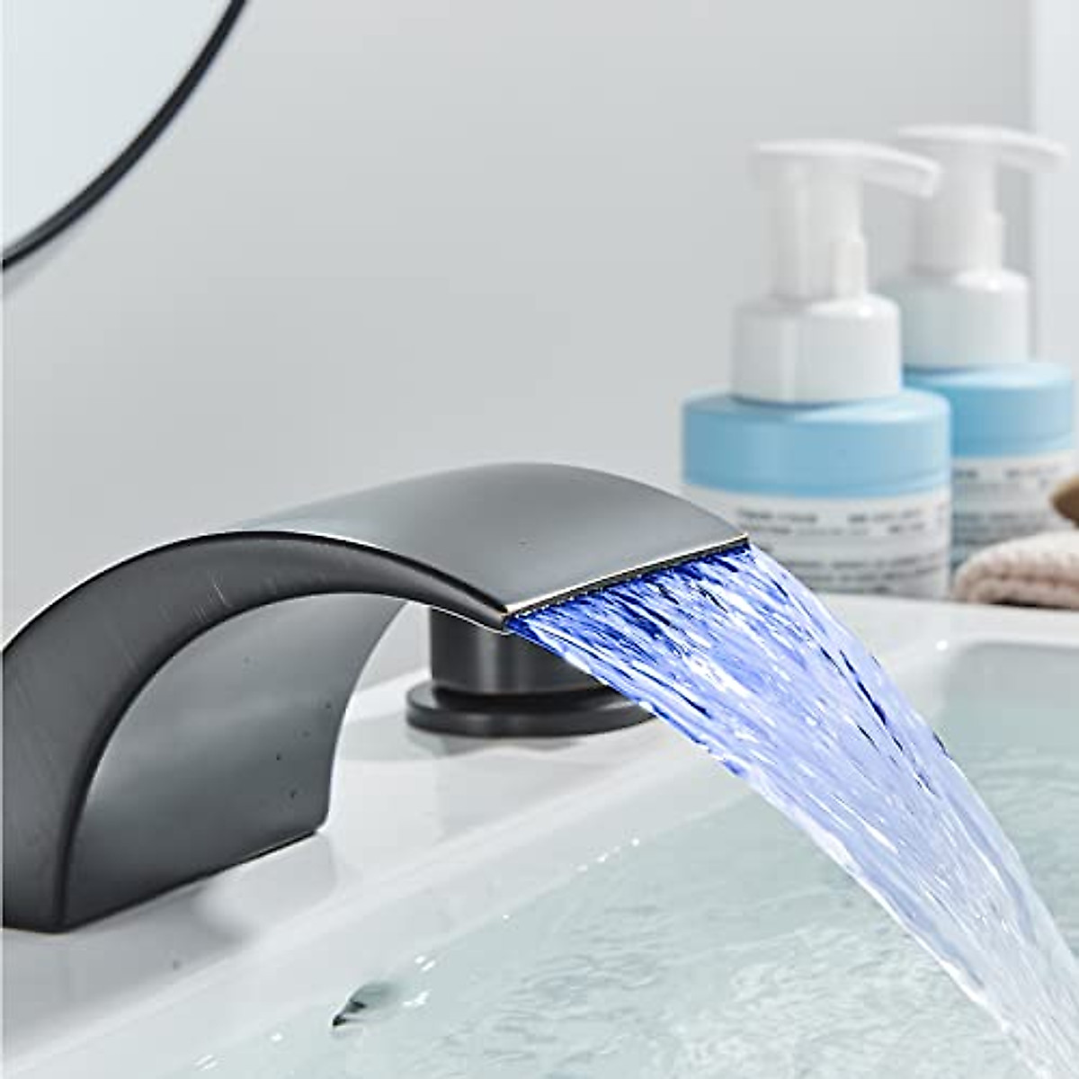 Oulantron ORB Waterfall Bathroom Faucet Widespread for Sink, Bathroom Basin Sink Faucet LED with Changing, 3 Holes 2 Handle Basin Mixer Tap Solid Brass Vanity Bathroom Sink Faucet