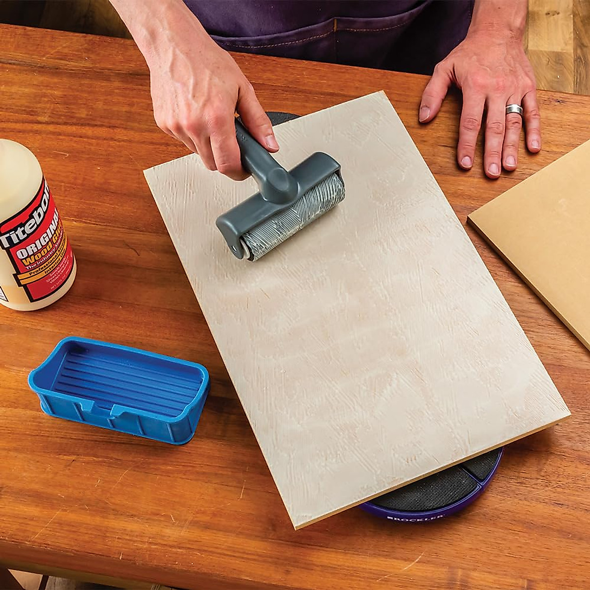 5” Wood Glue Roller–Thermoplastic Rubber Roller w/Silicone Rest &ABS Handle –Detachable Glue Applicator Roller for Easy Cleaning & Storage -Woodworking Roller for Butcher Blocks, Workbench Tops &More