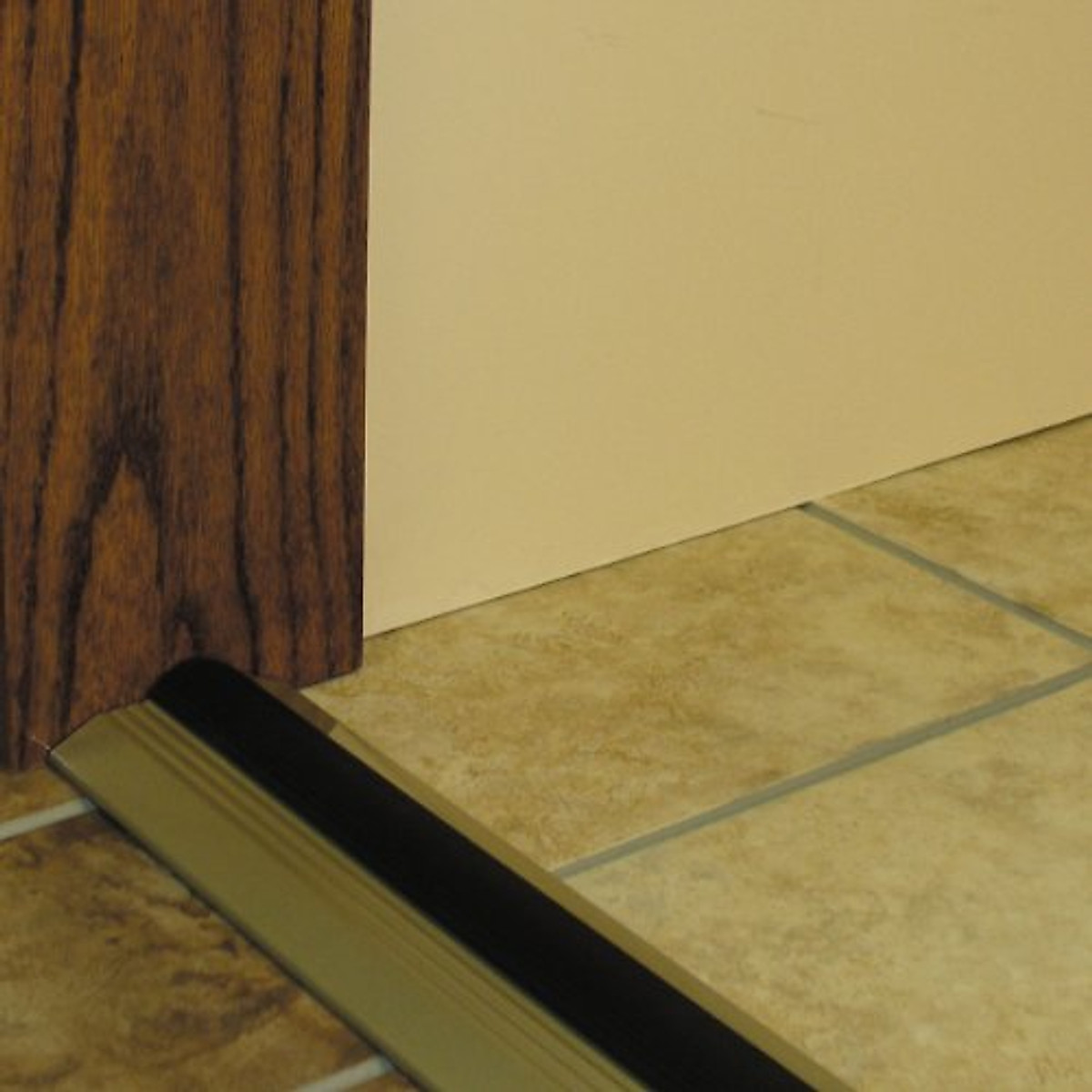 M-D Building Products 49004 3-3/4-by-3/4-by-36-Inch Deluxe Low Threshold with Vinyl Seal, Satin Nickel Finish