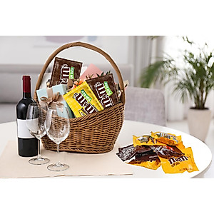 Milk Chocolate and Peanut Chocolates - 4 Pounds - Individually Wrapped Chocolate Candy - Fun Size - Bulk Packs of Chocolate and Peanut Candies