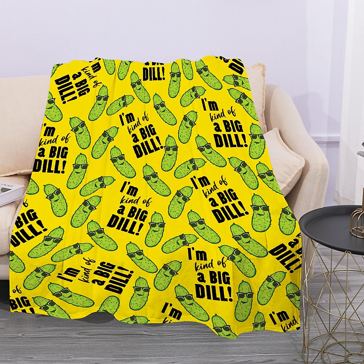 Buyyet Funny Pickles Fleece Flannel Gifts Blanket Pickle Gift for Women Men Lightweight Soft Throw Pickles Lovers Blanket Cute Cozy Pickles Decor for Bed Couch Travel Outdoor 40''x 50'' for Kids/Child