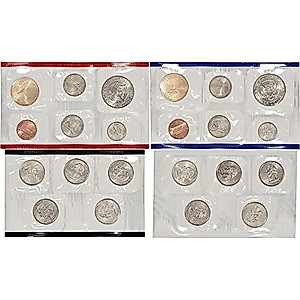 2005 P&D US Mint Uncirculated Coin Mint Set Sealed $1 US Mint Unicirculated
