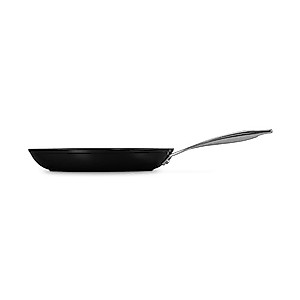 Le Creuset Essential Non-stick Ceramic Shallow Frying Pan, 11"