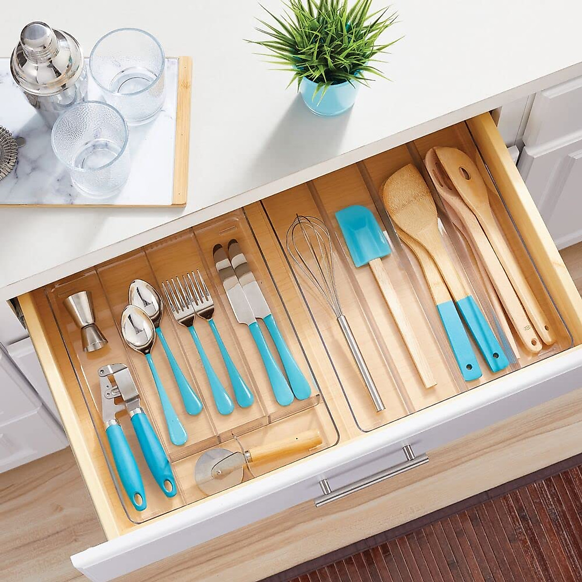 mDesign Plastic Kitchen Cabinet Drawer Storage Organizer Tray - for Storing Organizing Cutlery, Spoons, Cooking Utensils, Gadgets - 5 Divided Compartments - Clear