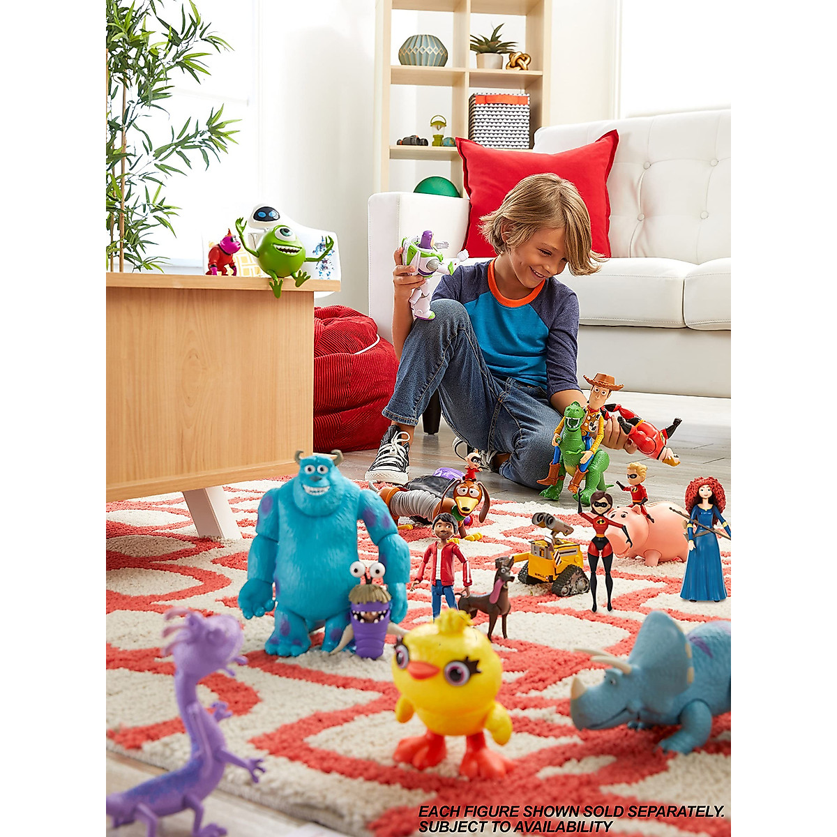 Mattel Disney Pixar The Incredibles Dash Action Figure 3.5-in with 2 Jack-Jack Figures 2.2-in and 2.4-in, Movie Character Toys Highly Posable with Authentic Design, Kids Gift for Ages 3 Years Old & Up