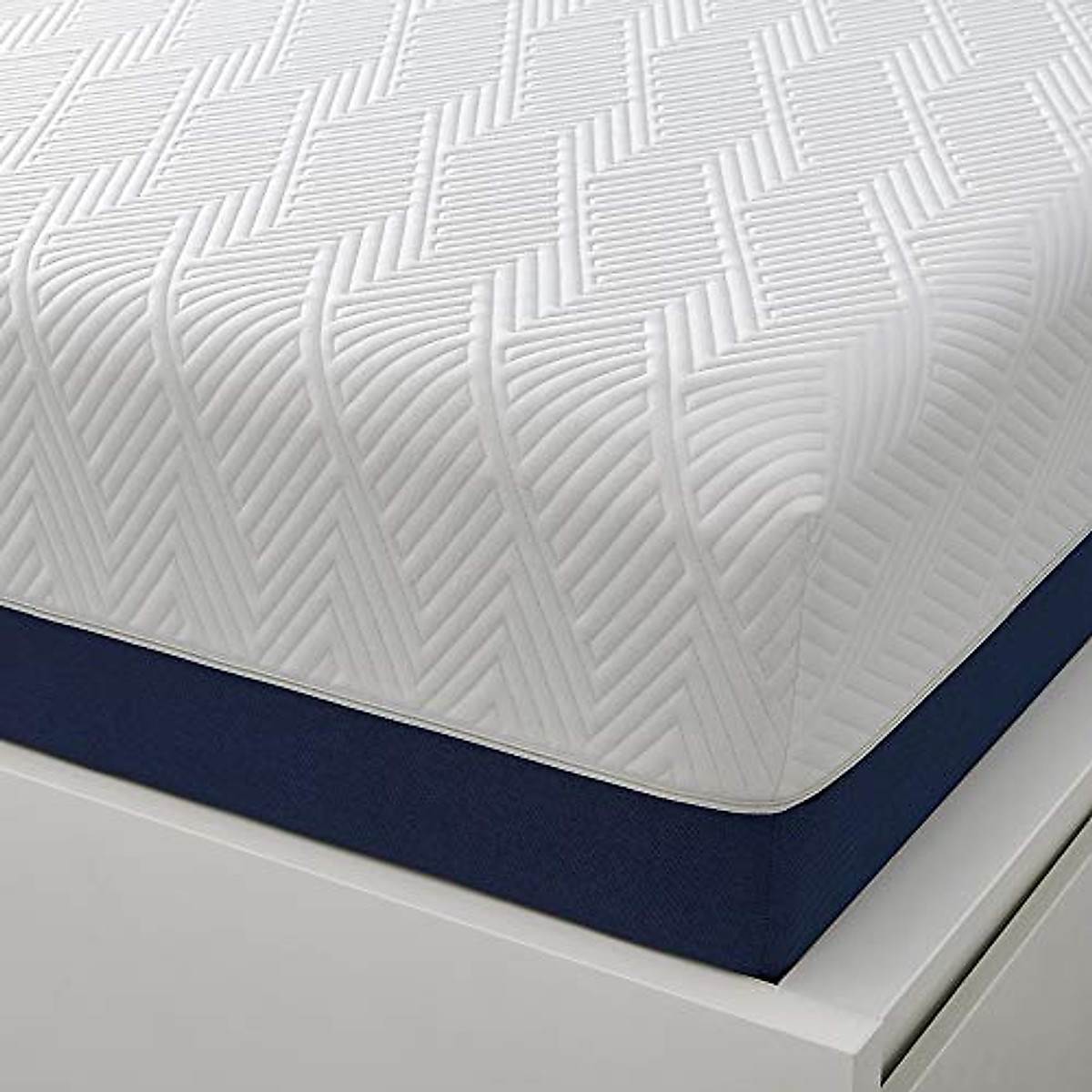 IYEE NATURE Queen Mattress 10 Inch Cooling-Gel Memory Foam Mattress in a Box,Medium Firm CertiPUR-US Certified Breathable Bed Mattress Supportive & Pressure Relief,60''x 80''x10''