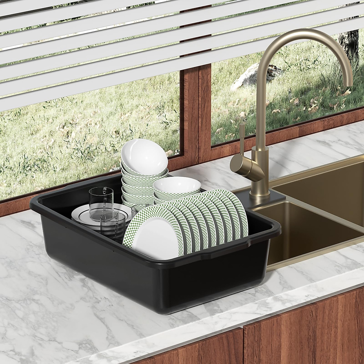 DynkoNA 13 Liter Commercial Tote Box, 12-Pack Plastic Bus Tubs Bus Boxes, Black