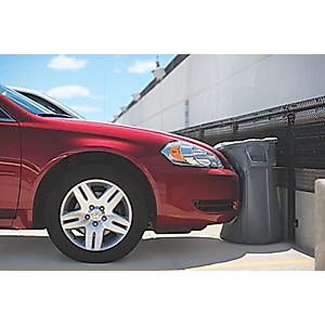 Rubbermaid Commercial Brute® Trash Can Lid, White, 55 Gallon, FG265400YEL