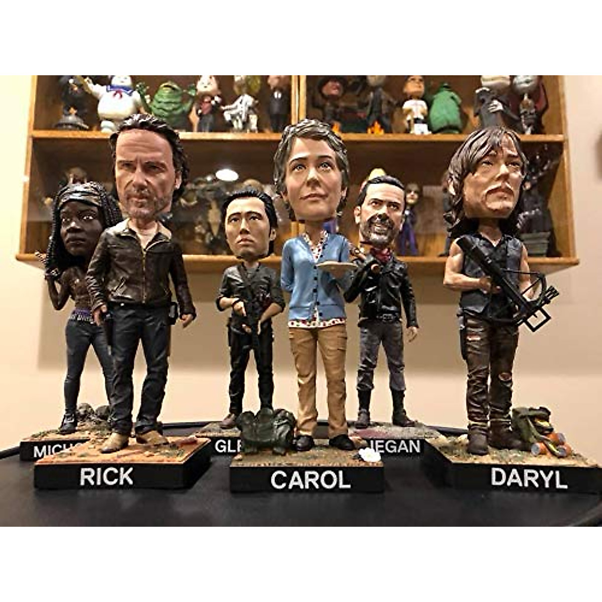 Royal Bobbles The Walking Dead Rick Grimes Collectible Bobblehead Figure