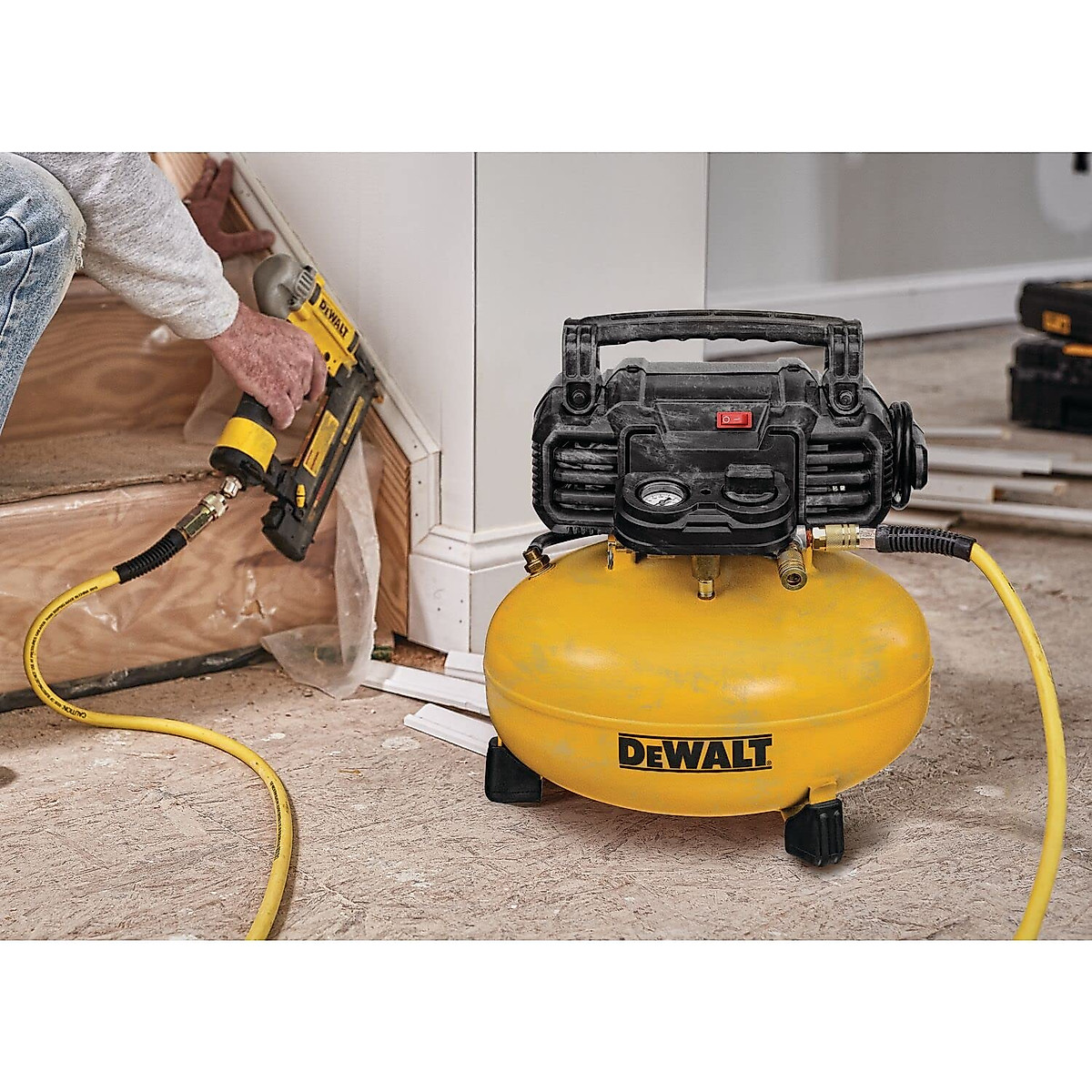 Dewalt DWFP1KITR 18 Gauge Brad Nailer and 6 Gallon Oil-Free Pancake Air Compressor Combo Kit (Renewed)