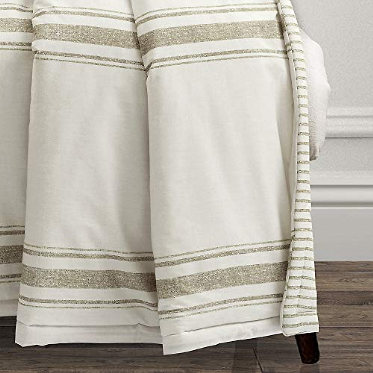 Lush Decor Farmhouse Stripe Reversible Throw, Single, 50" W x 60" L, Neutral - Classic Modern Rustic Charm - Cozy Soft Single Pinstripe Print Blanket