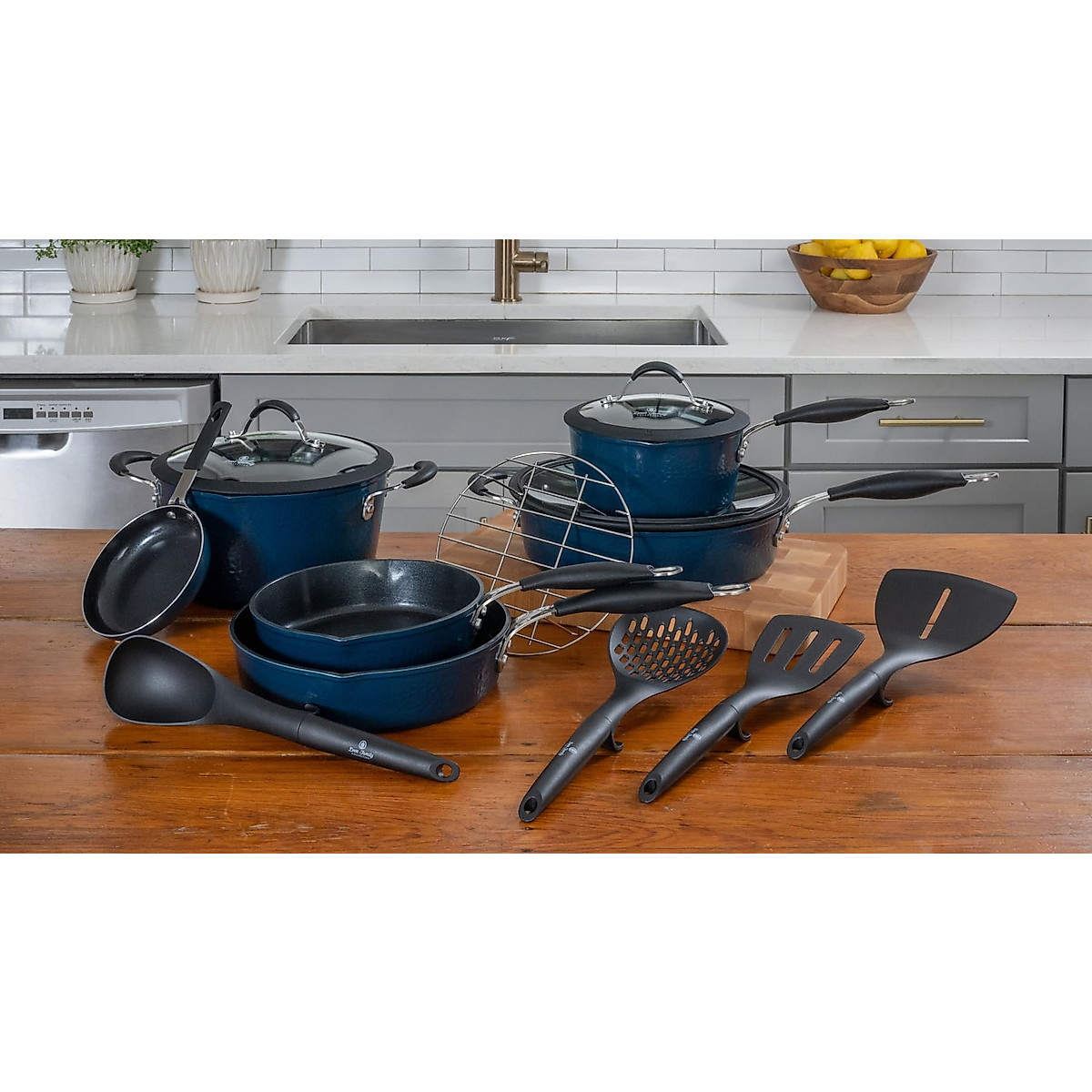 Paula Deen DFCW12SB Family 14 Piece Ceramic Non-Stick Cookware Set 100% PFOA-Free and Induction Ready Savannah Blue