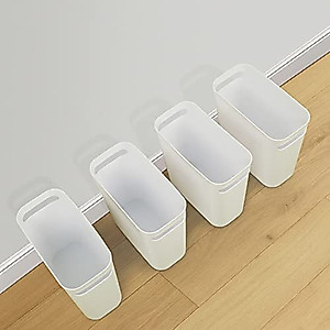 Vtopmart 4 Pack Plastic Small Trash Can, 1.5 Gallon/5.7 L Office Trash Can, White Trash Bin with Built-in Handle, Slim Waste Basket for Bathroom, Bedroom, Home Office, Living Room, Kitchen
