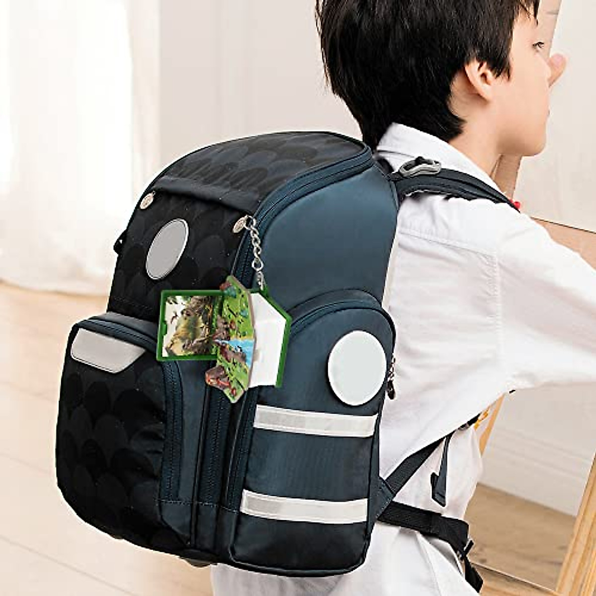 Uszeoka Mini 3d books keychain toys for kids,Green,Boys Girls 3D books Mini Dinosaurs Toys,Cute Keychains for car Keys,Dinosaur World Scene for Women,Men,Children,Dinosaur Party Favors Gift for Kids