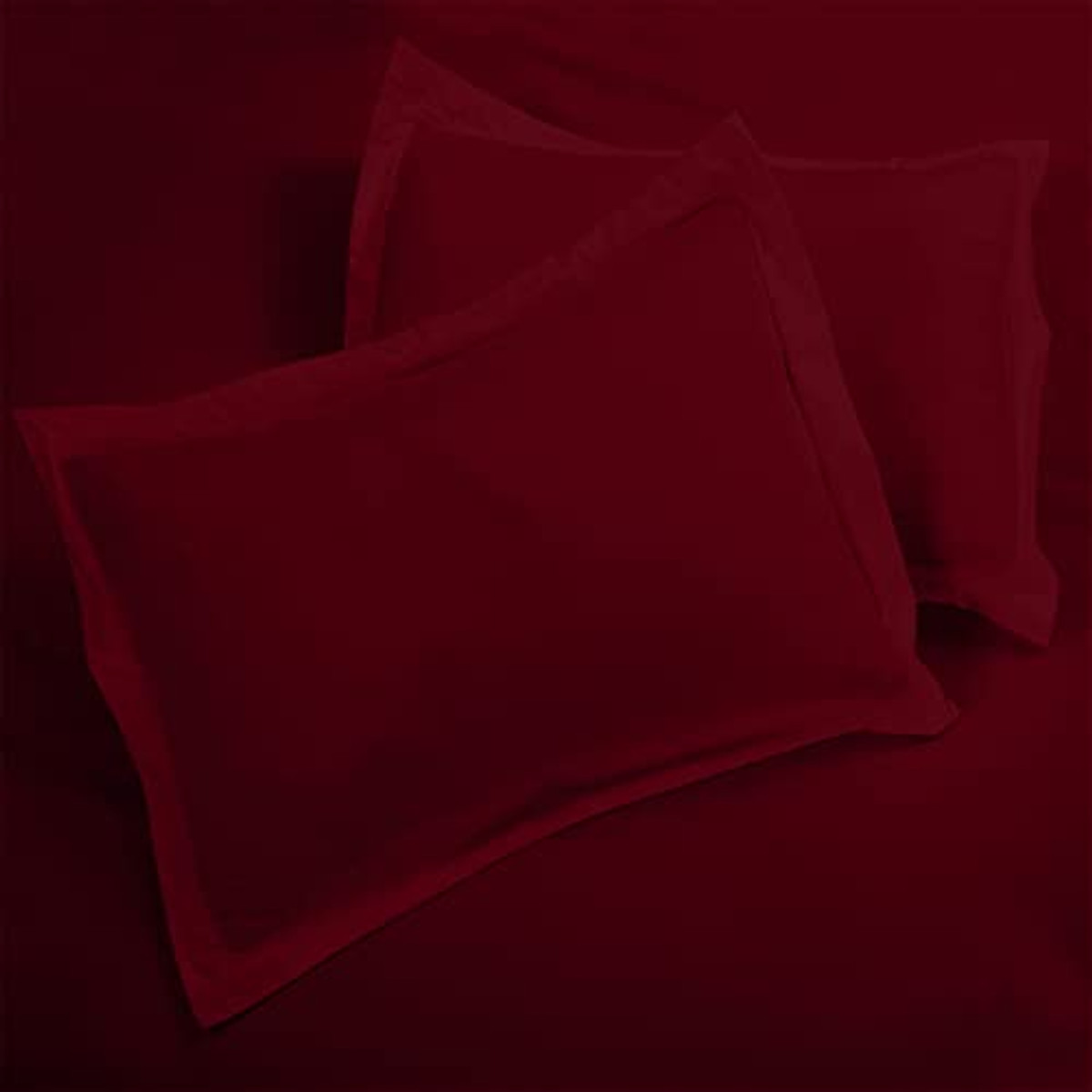 ROYALE LINENS Burgundy Duvet Cover Queen Size - Queen Duvet Cover Set - 3 Piece Double Brushed Queen Duvet Covers with Zipper Closure, 1 Duvet Cover 90x90 inches and 2 Pillow Shams (Queen, Burgundy)