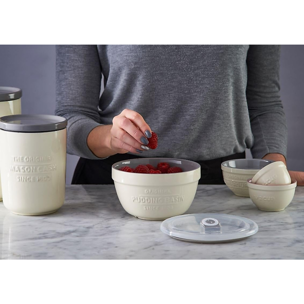 Mason Cash Innovative Kitchen All Purpose Bowl With Lid, off-white, 16 x 16 x 9 cm