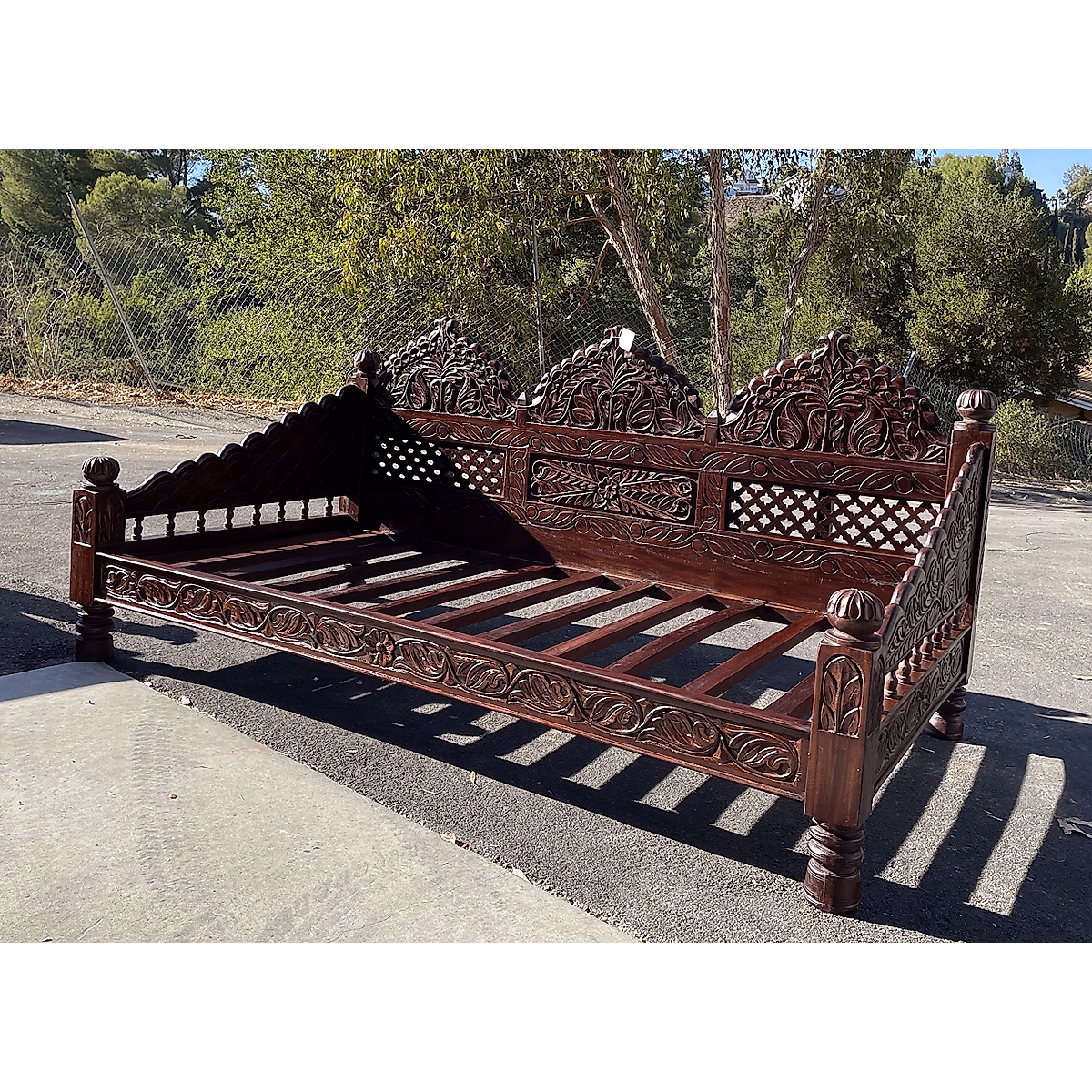 Worldcraft Industries Carved Jhula Day Bed. Twin Size. Handcrafted from Solid Indian Neem Wood (Medium Antique Finish, Day Bed Sofa: 44Dx83Wx40H)
