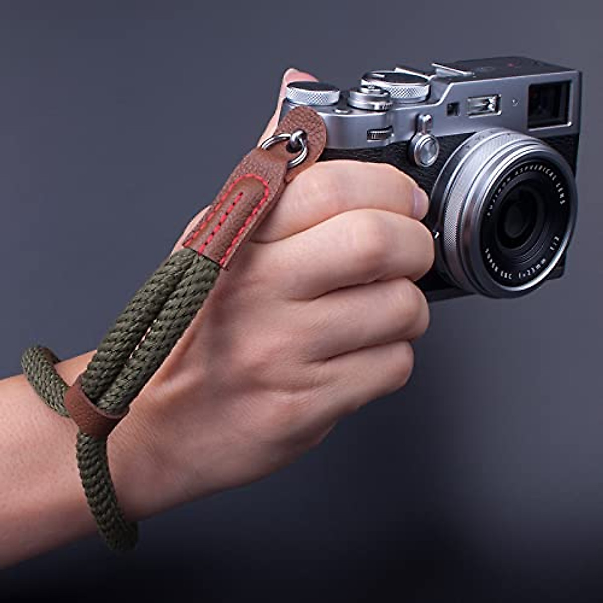 VKO Green Soft Camera Wrist Strap, Hand Strap Compatible with Fujifilm X-T30 X-T4 X-T3 X100F X-T20 X-T2 X-Pro2 X-E2 X30 X100T A6100 A6600 A6400 A6000 Cameras Adjustable Safety Handstrap