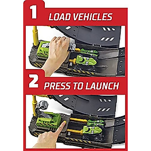 ​Hot Wheels Monster Truck Epic Loop Challenge Play Set with Truck and car